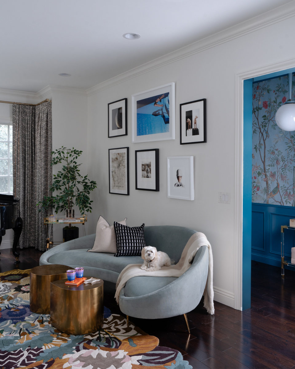 Living with art: shutterbug Rebecca Yale’s gorg abode.